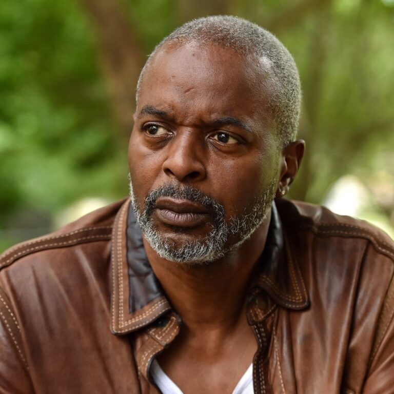 VICTOR LOVE - I For Color