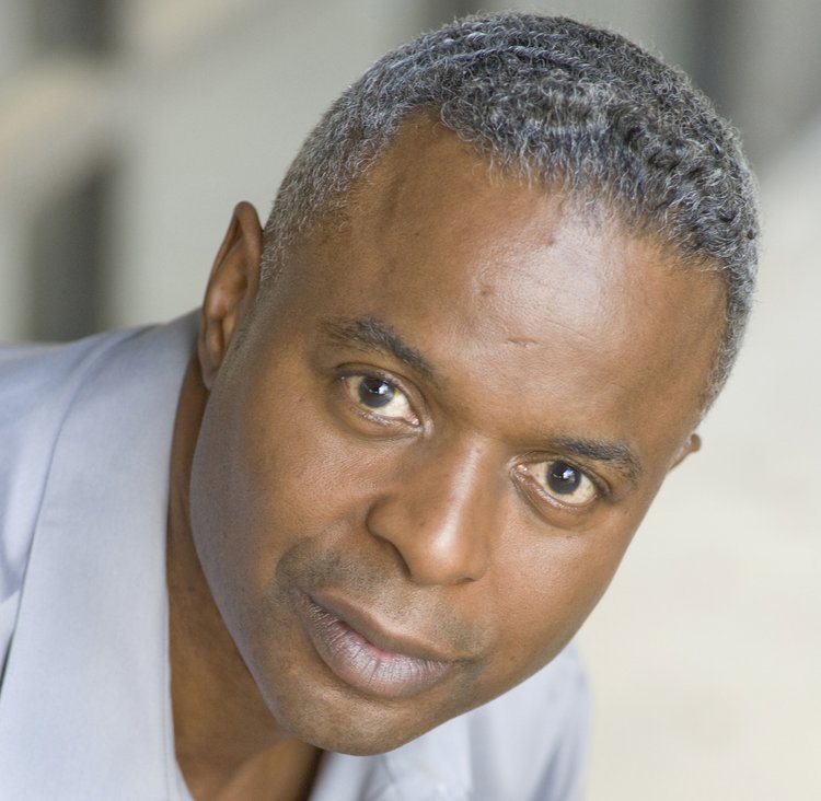 VICTOR LOVE - I For Color