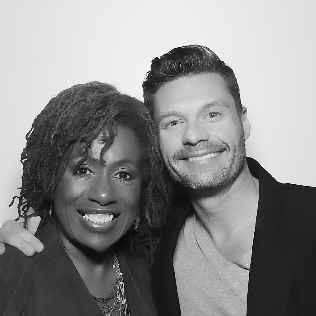 Debra Byrd - I For Color